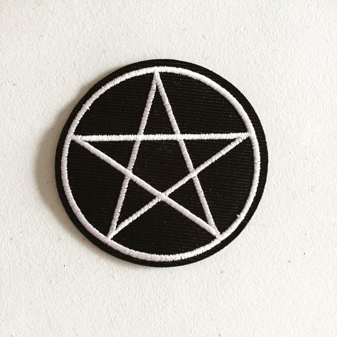 Wiccan Pentagram Iron-on Patch, Goth Pentagram Badge, Wicca Patch ...