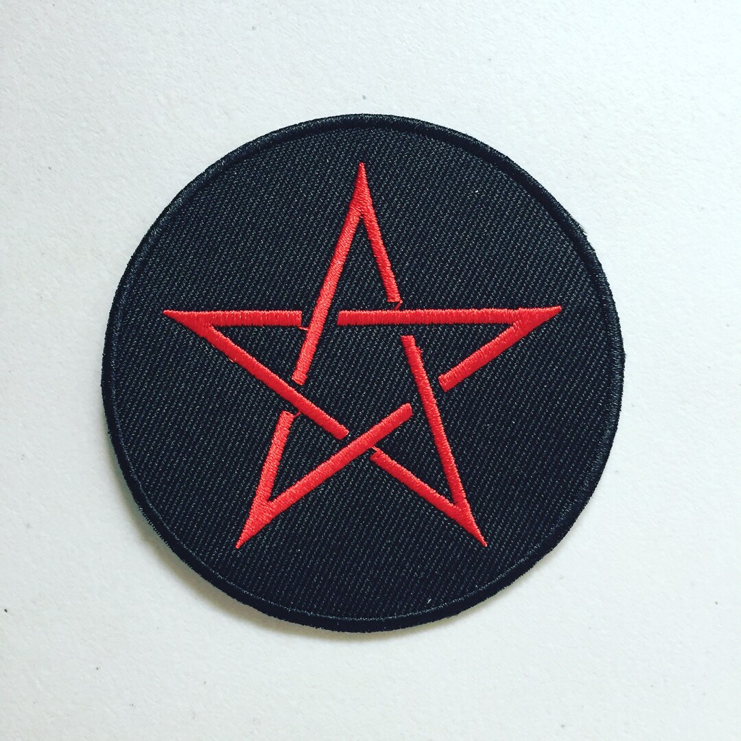 Red Pentagram Iron-on Patch, Goth Wiccan Pentagram Badge, Wicca Patch ...