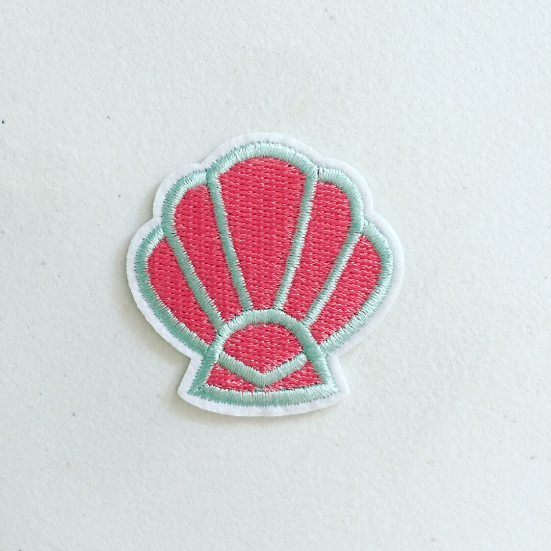 Pastel Seashell Iron-on Patch, Pink Clam Badge, Sea Shell Badge, Marine ...