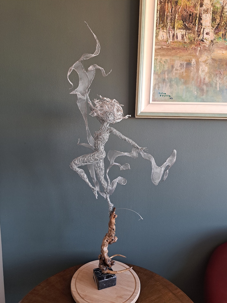 Air Flow Dancer Sculpture Wire Wind Statue Dancing on Air - Etsy