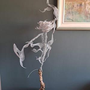 Air Flow Dancer Sculpture Wire Wind Statue Dancing on Air - Etsy