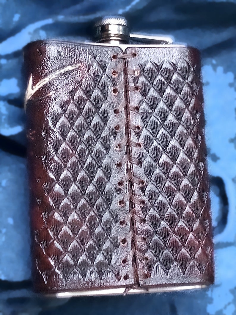 Tooled Flask Pouch Wendigo Leather - Etsy