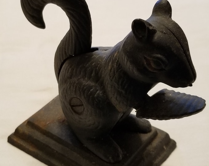 Vintage 5" Tall Cast Iron Nutcracker Squirrel. Has the Original Screw. Screwed to a Cast Iron ...