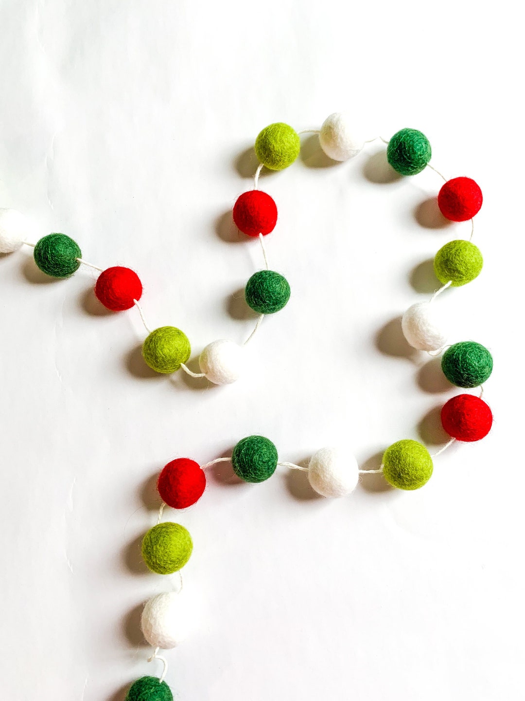 Red and Green Felt Ball Garland , Christmas Felt Ball Garland ...