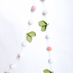 Spring Felt Ball Garland , Spring Leaf Garland , Daisy Garland ,flower ...