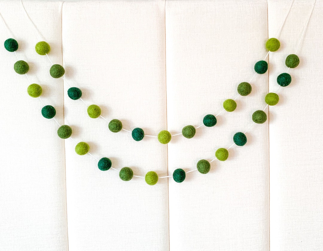 Green Felt Ball Garland , Spring Felt Ball Garland, Christmas Décor ...