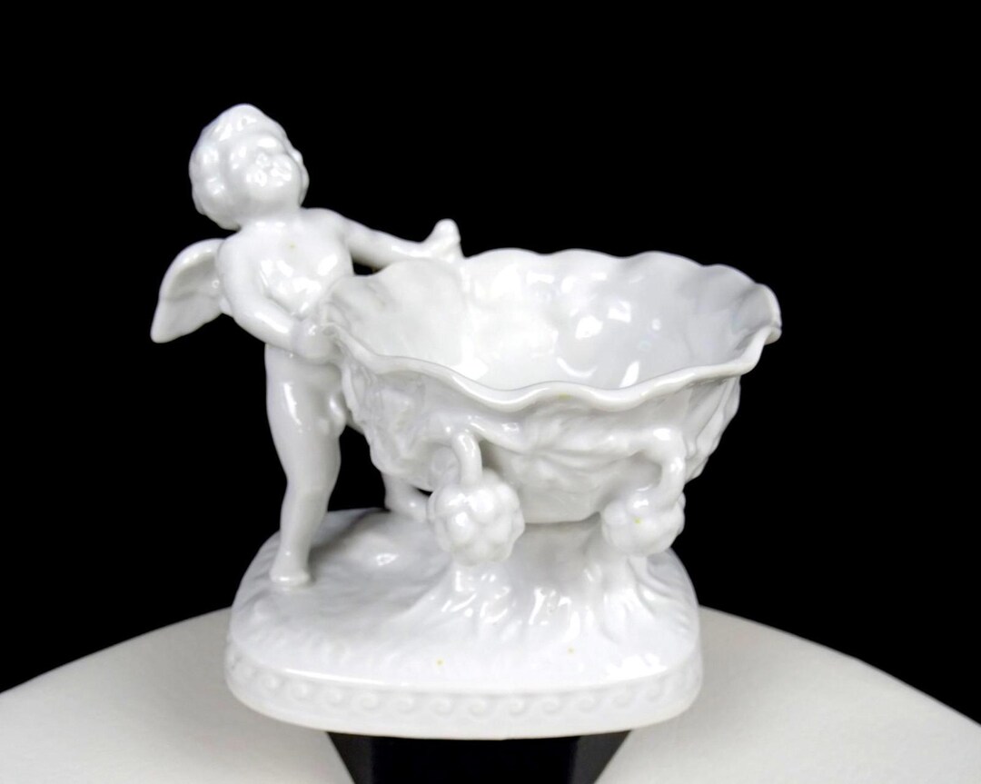 Tashiro Shoten Japanese Porcelain Cherub & Grapes 5 1/2 Figural Compote ...