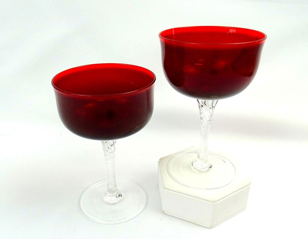 Colony Glass Saturn Pattern Red Twist Stem 2 Pc 5 3/8 Champagne Tall ...