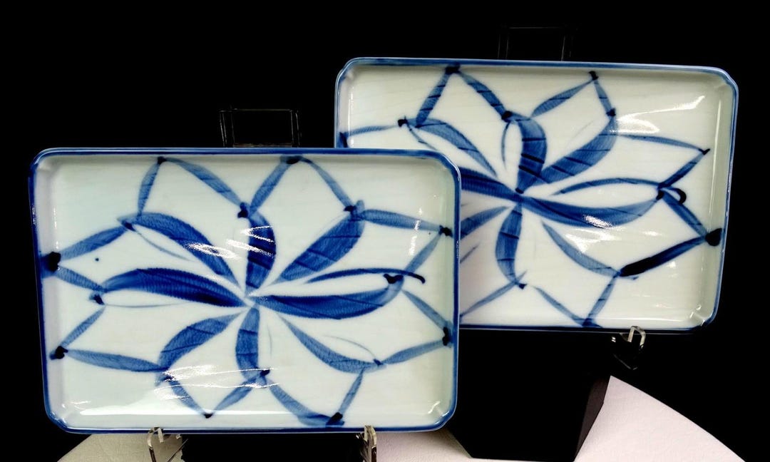 Japanese Porcelain Blue Flower Wood Grain Design 2 Piece 6 7/8" Sushi ...