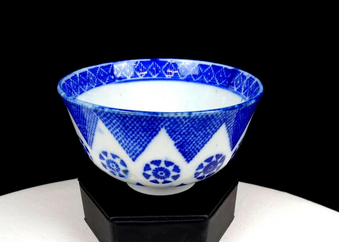 Japanese Stencil Pottery Blue and White Antique 4 1/8" Rice Bowl 1900 ...