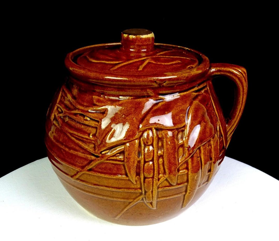 Mccoy Signed Pottery Pea Pods and Leaves Two Quart Vintage 6 3/8" Bean ...