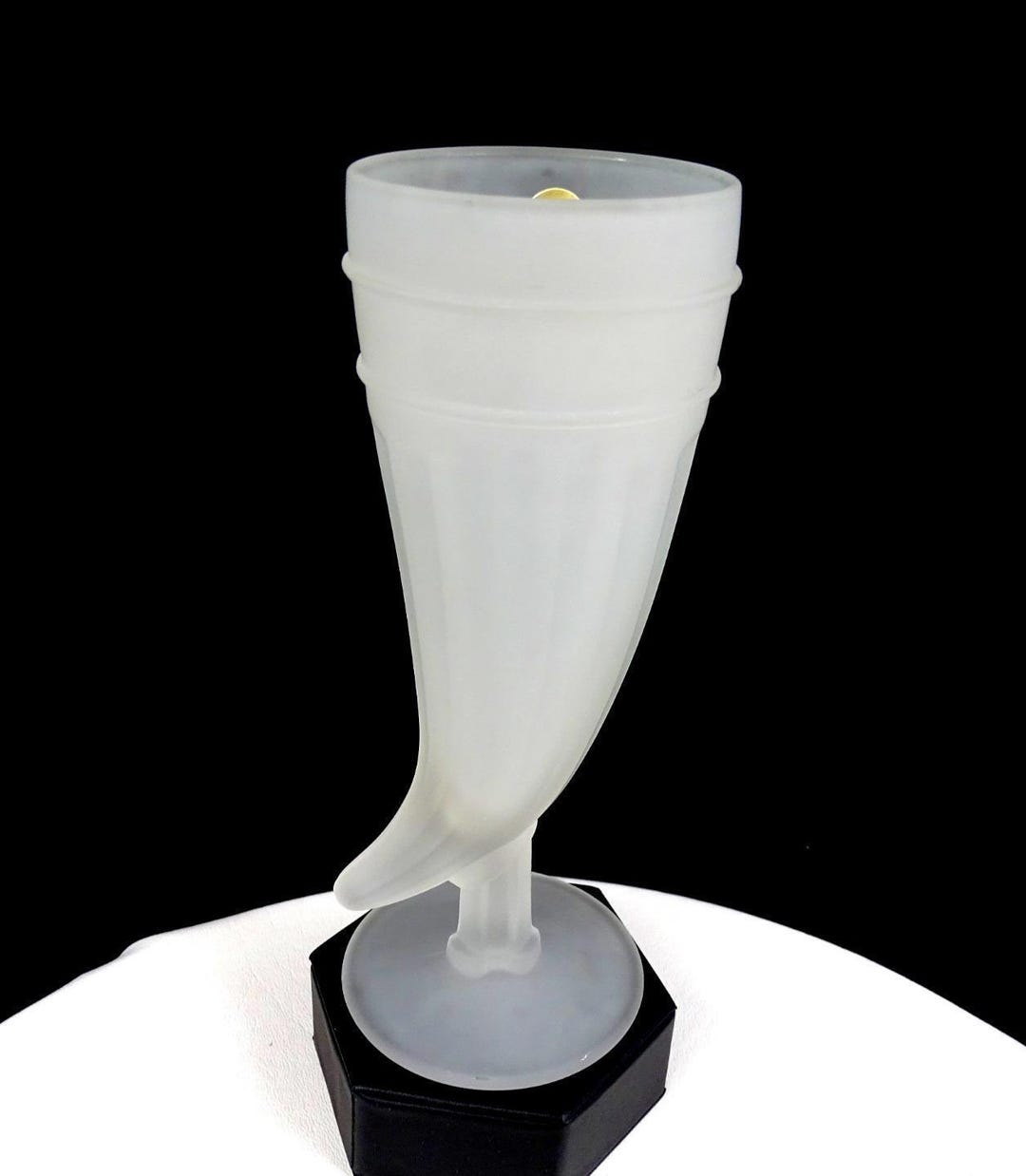 Tiara Glass Powder Horn Frosted Vintage 8 1/8" Beer Glass 1980s ...