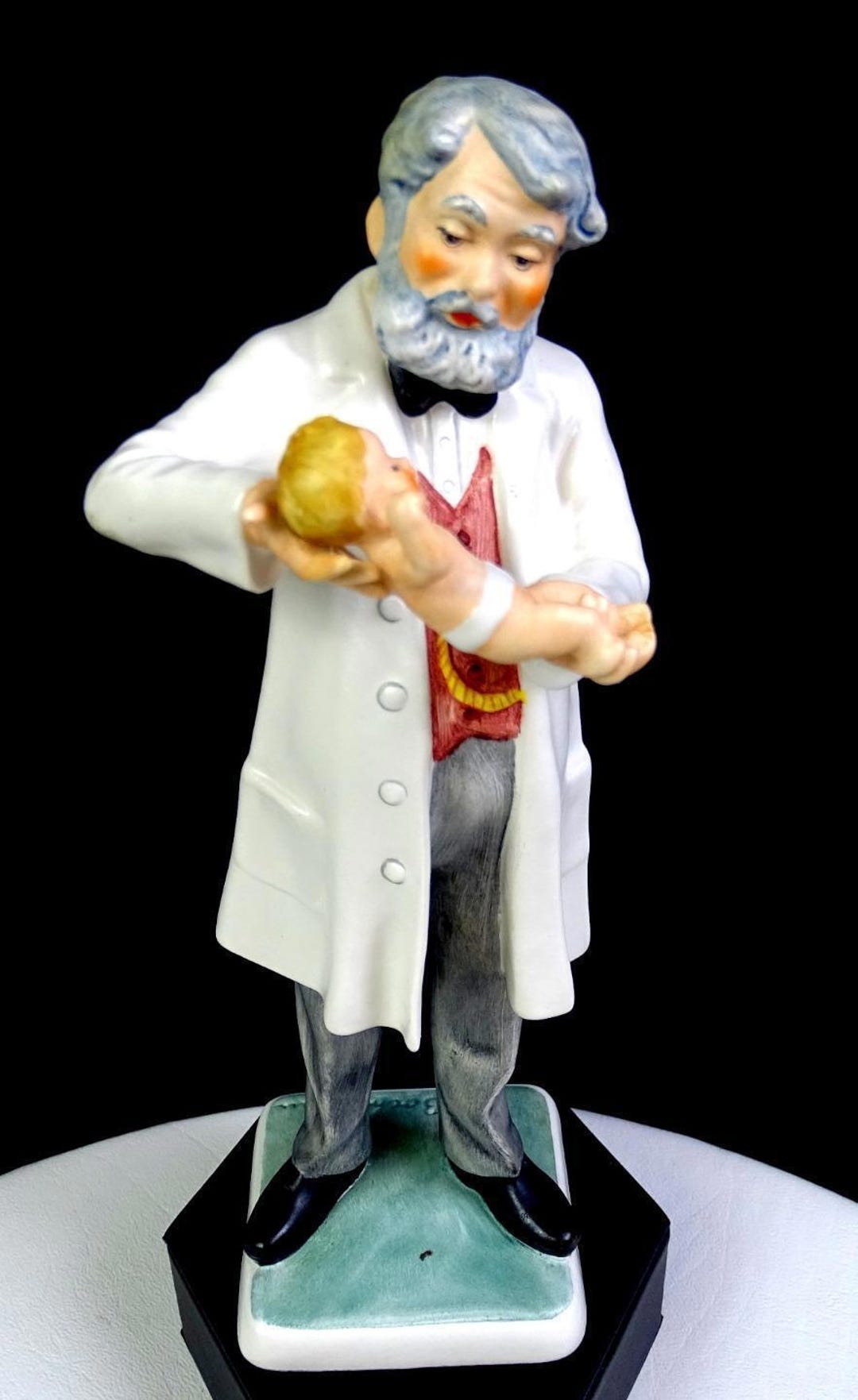 Goebel Porcelain FF325 Bochmann Signed Dr & New Born Baby 8 3/8 ...