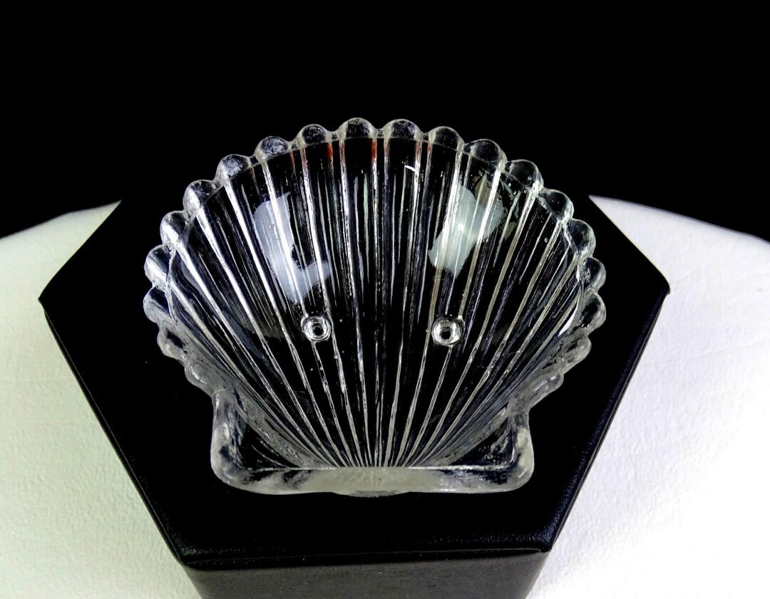 Vintage Clear Glass 2 Toed Clam Shell Shaped Scarce 2 3/8 Open Salt Dip ...
