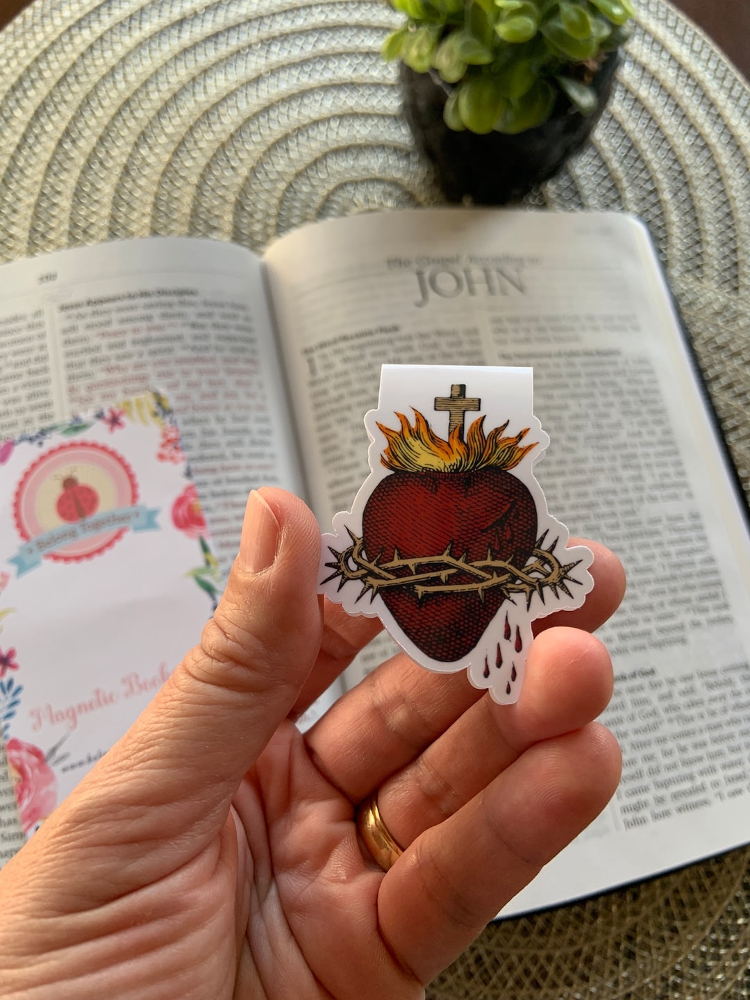 Sacred Heart of Jesus Magnetic Bookmark, Catholic Bookmark, Saints ...