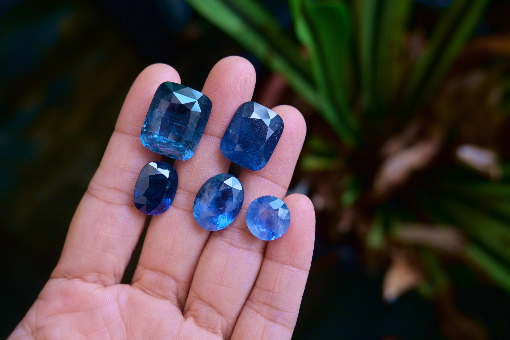 20ct Blauer Spinell Gem Tansania Cobalt - Etsy.de