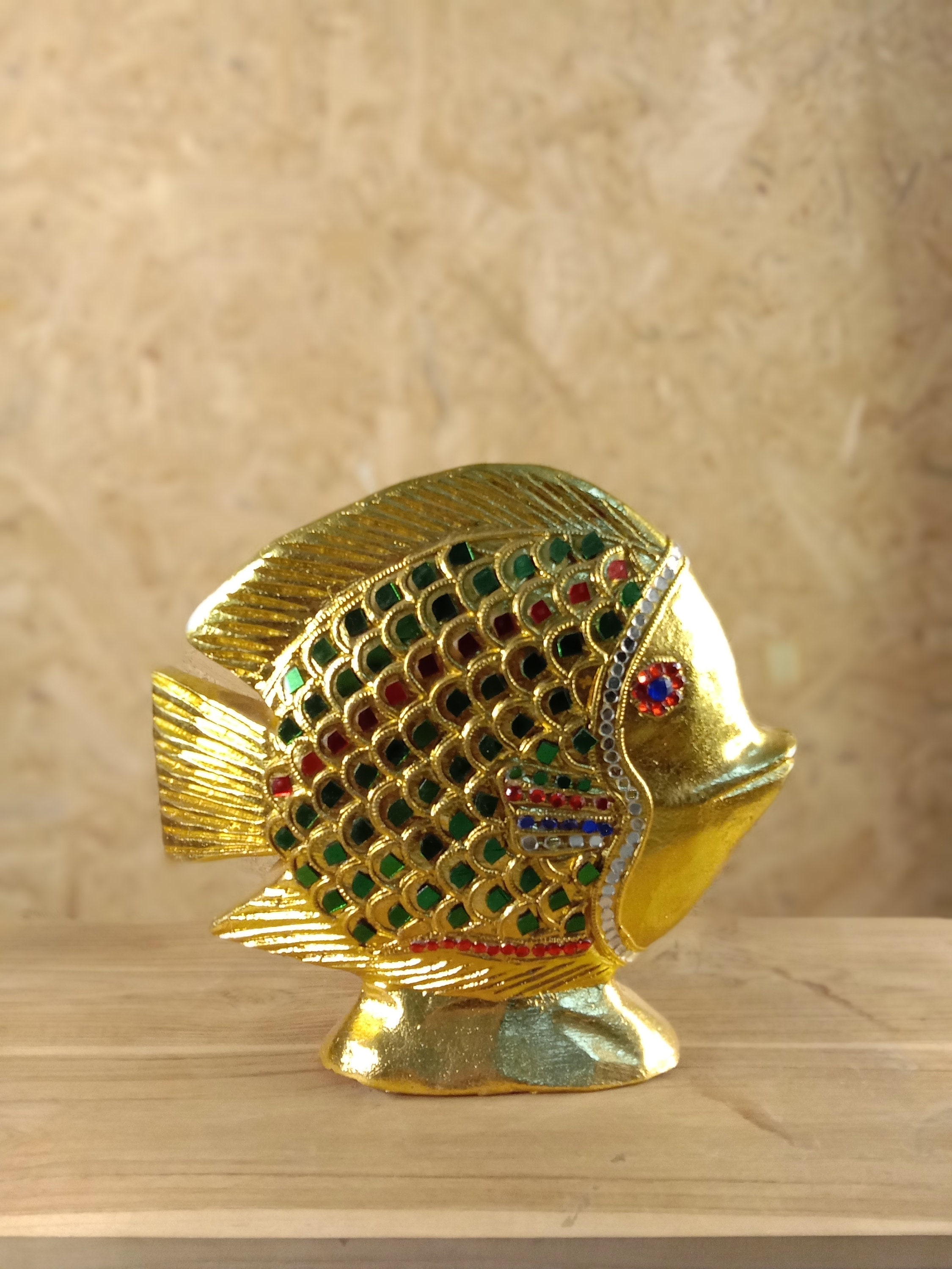 2 Pcs Fishcover Gold Leaf handmade Wood Carving of Fish | Etsy