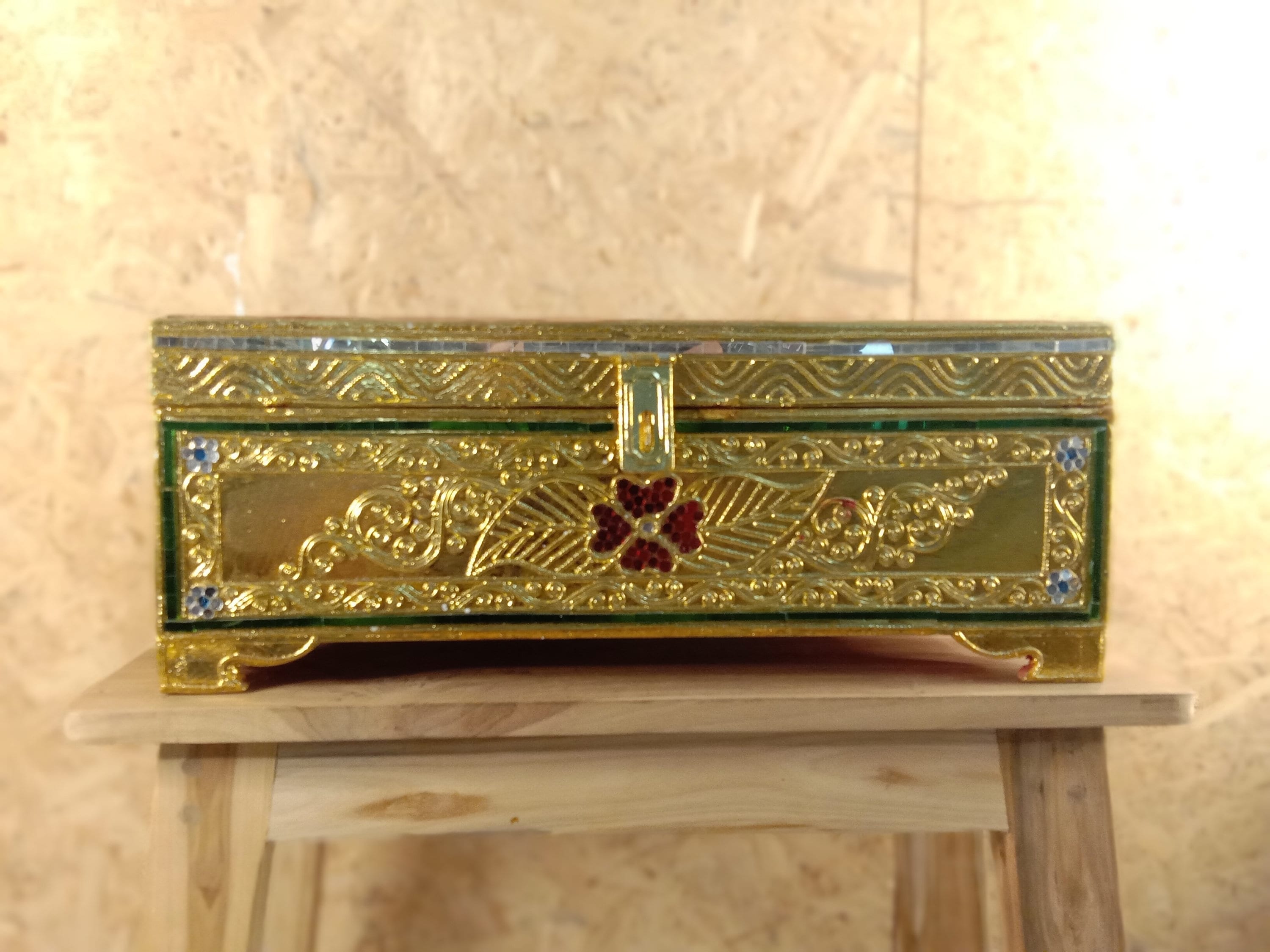 Hand Carving Golden Wood Box for Decor,jewelry Box, Cloth Box , Cover ...