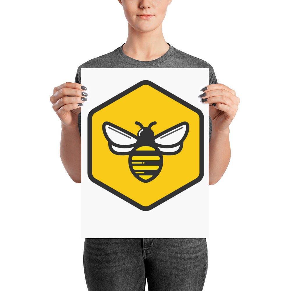 Honeybee in Comb Poster, Yellow Honeycomb Flying, Queen Bee Hive, Drone ...