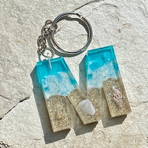 Resin Alphabet Beach Keychain, 3D Letters and Numbers Ocean Key Chain ...
