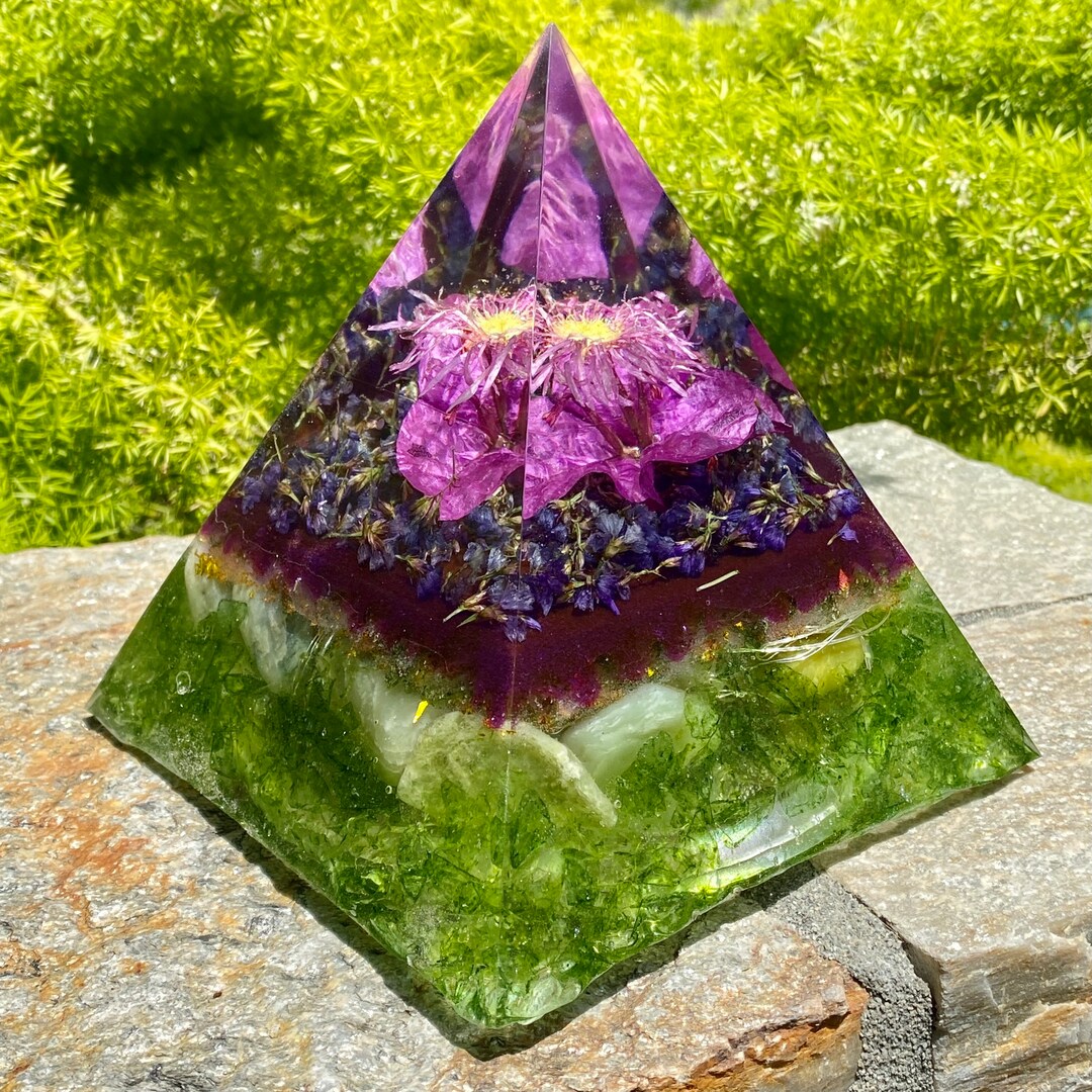 Extra Large Pyramid Lamp Sculpture, Jade and Purple Resin Pyramid ...