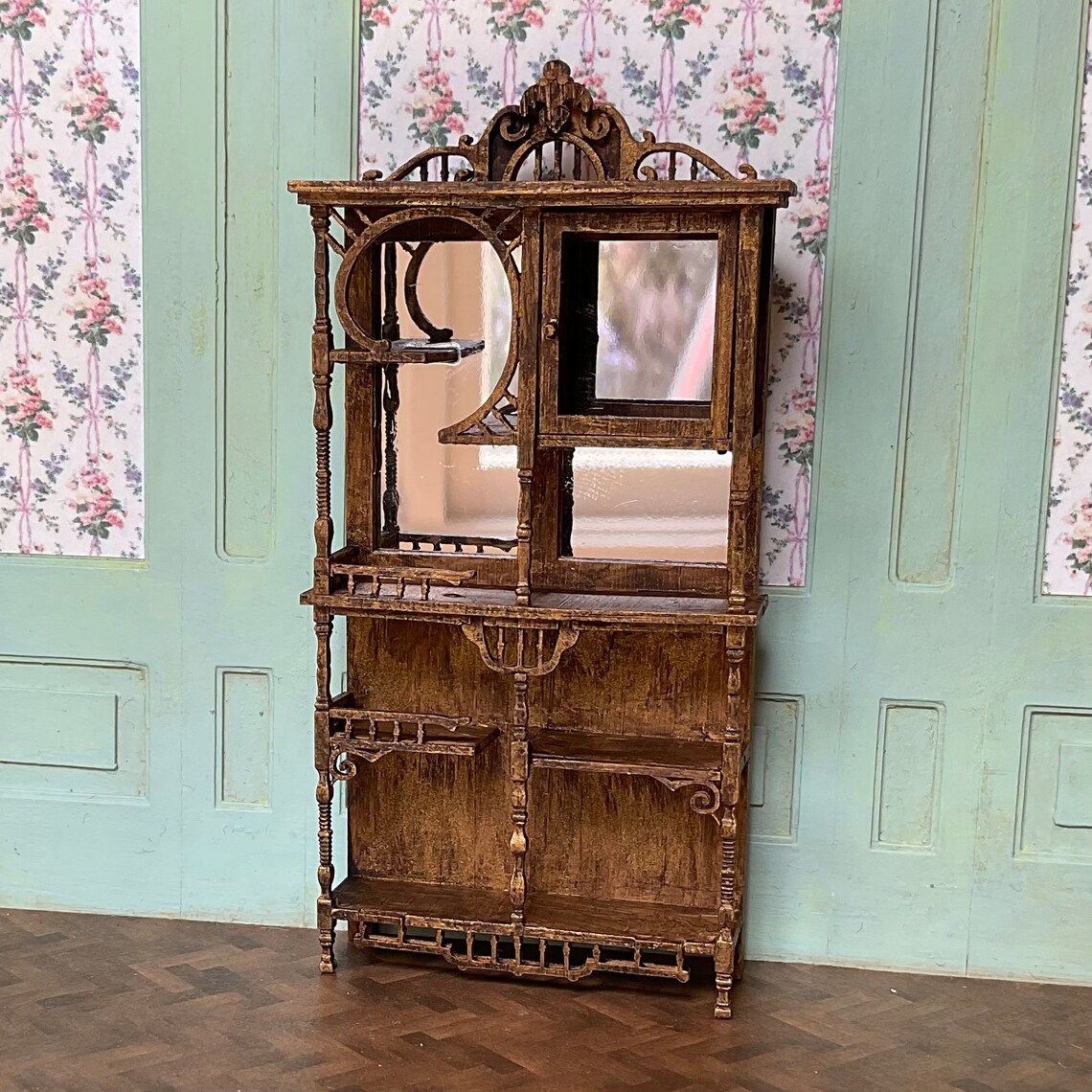 1:24 Scale Dollhouse Miniature Kit Debora Whatnot - Etsy