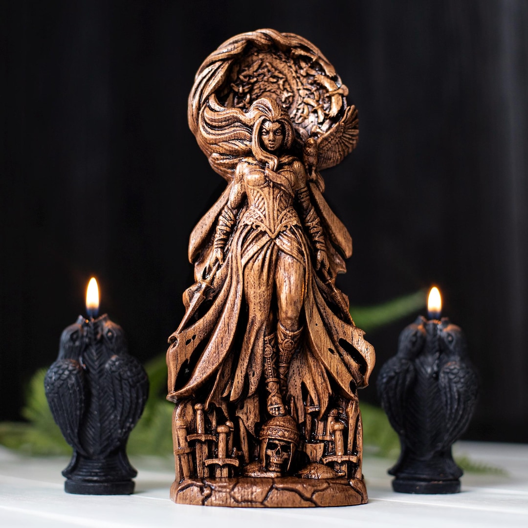 The Morrigan Statue | Morrigan Goddess of War and Prophecy | Celtic ...