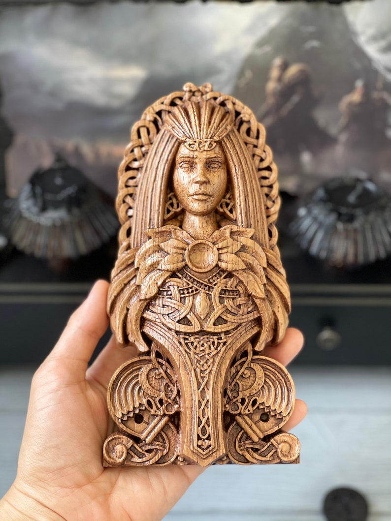 Freya Goddess Home Altar Idol Deiti Pagan Asatru - Etsy