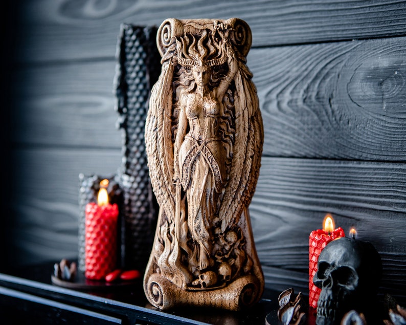 LILITH Statuette Goddess of Feminine Astarothn Sumerian - Etsy