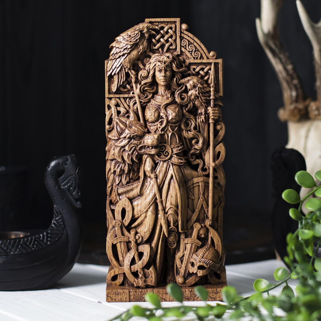 Morrigan, Morrigu, War and Fate Goddess, Irish Goddess, Pagan, Wiccan ...