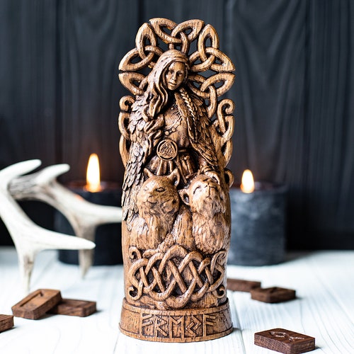 Wooden Altar Irminsul Norse Asatru Viking Scandinavian Pagan - Etsy