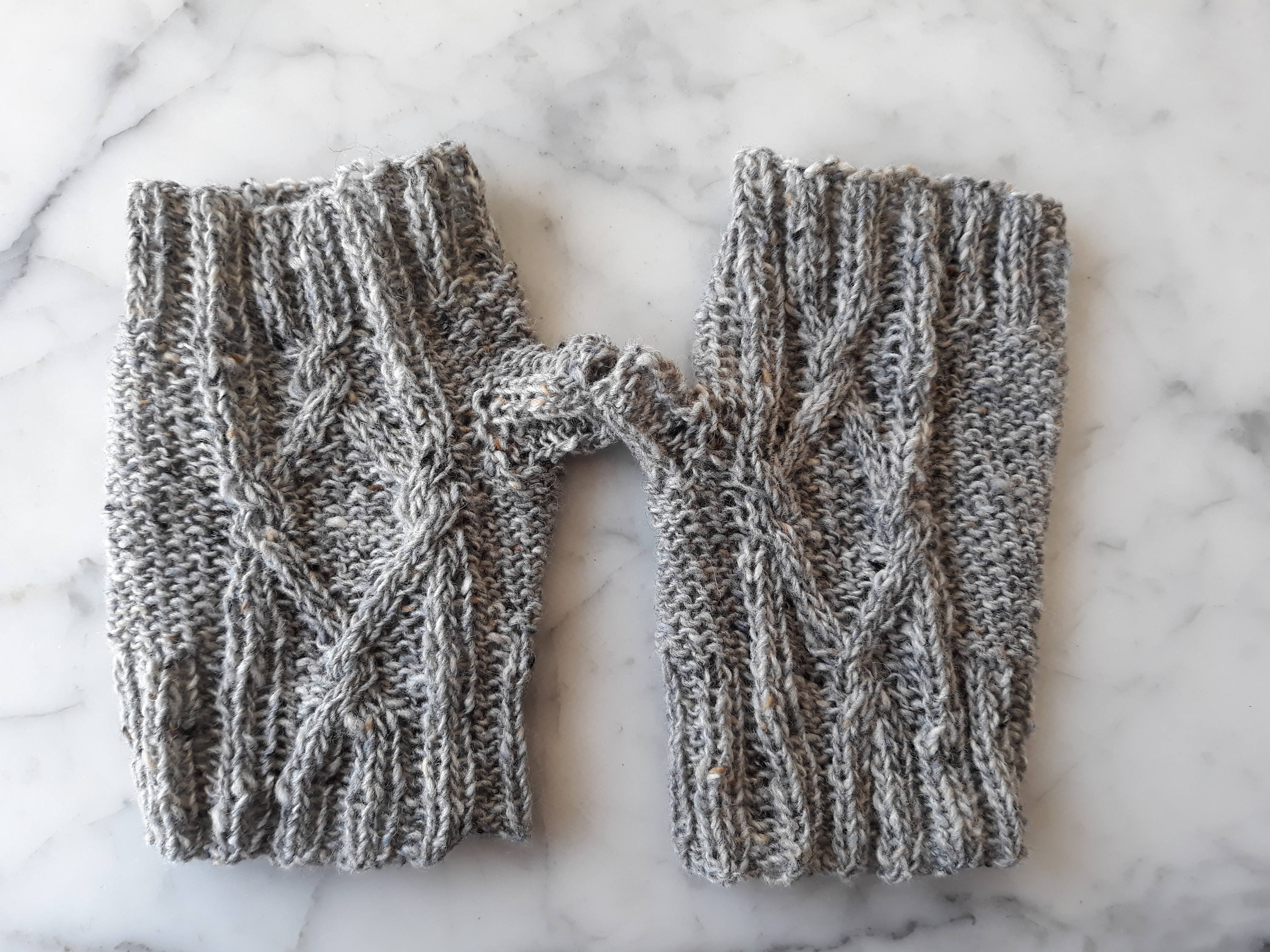 Knit fingerless mitts: cable knit mittens in gray merino Donegal Tweed ...