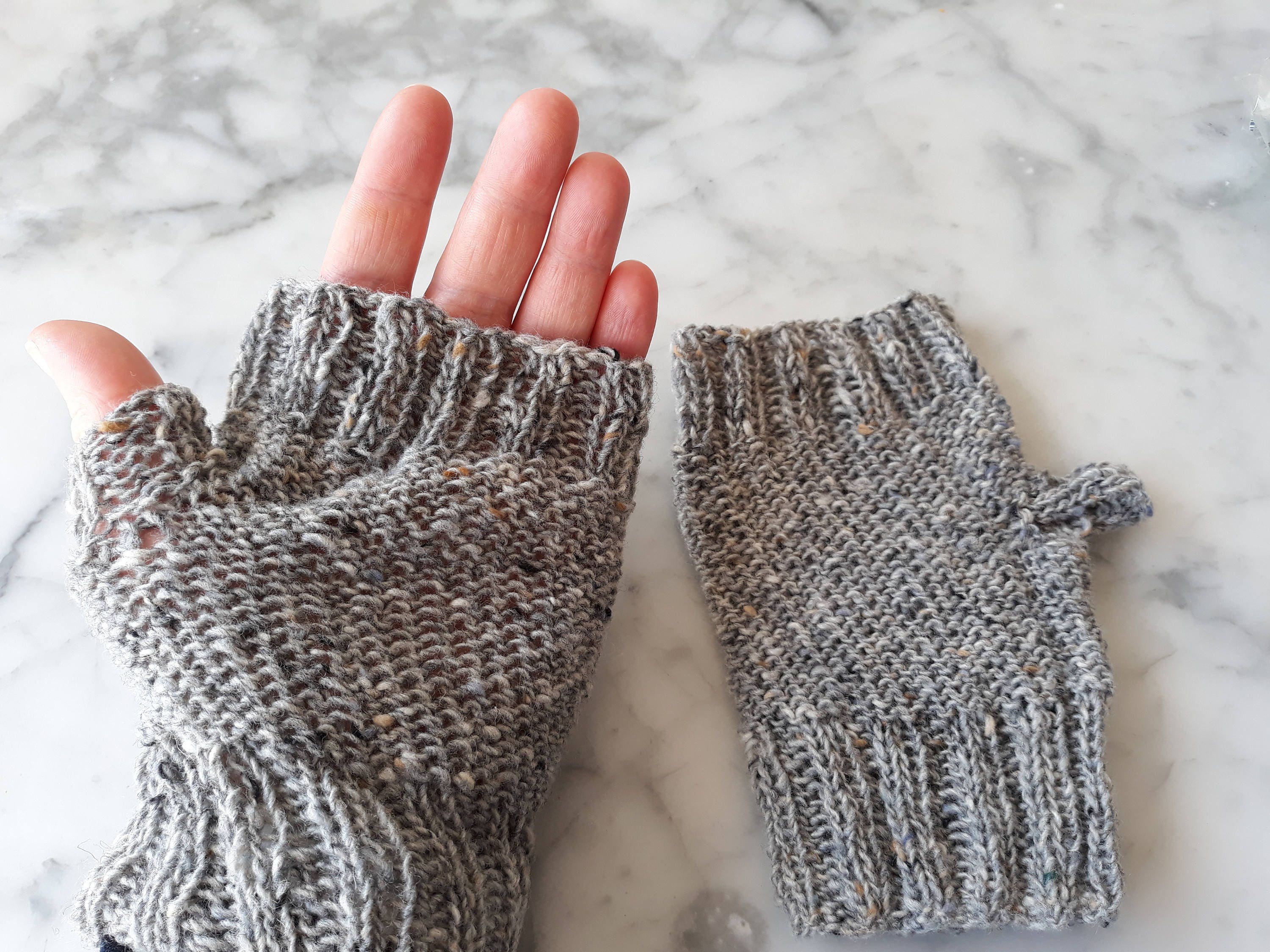 Knit fingerless mitts: cable knit mittens in gray merino Donegal Tweed ...