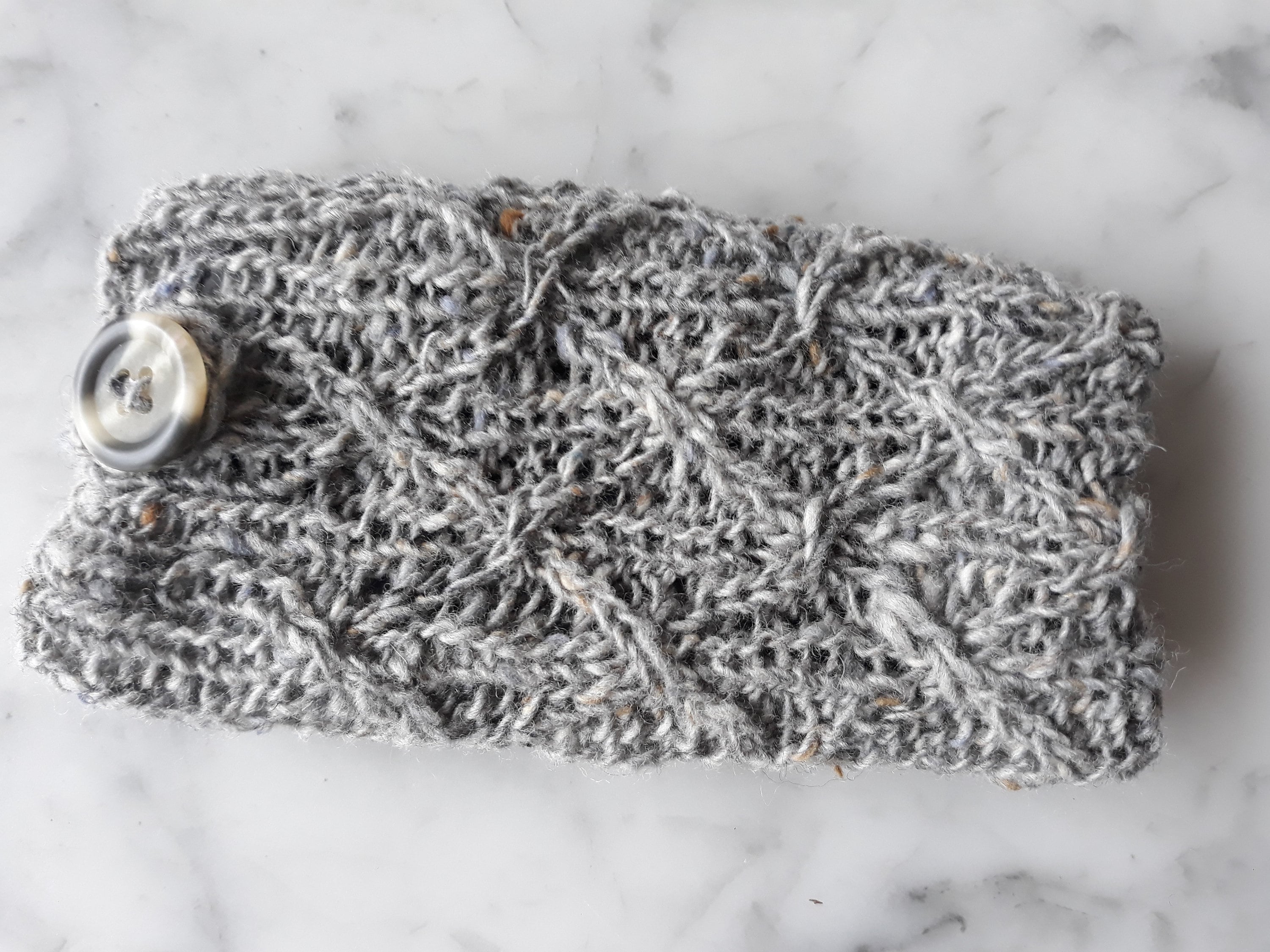 Knit phone cozy: cell phone cover in Irish tweed wool. Original design ...