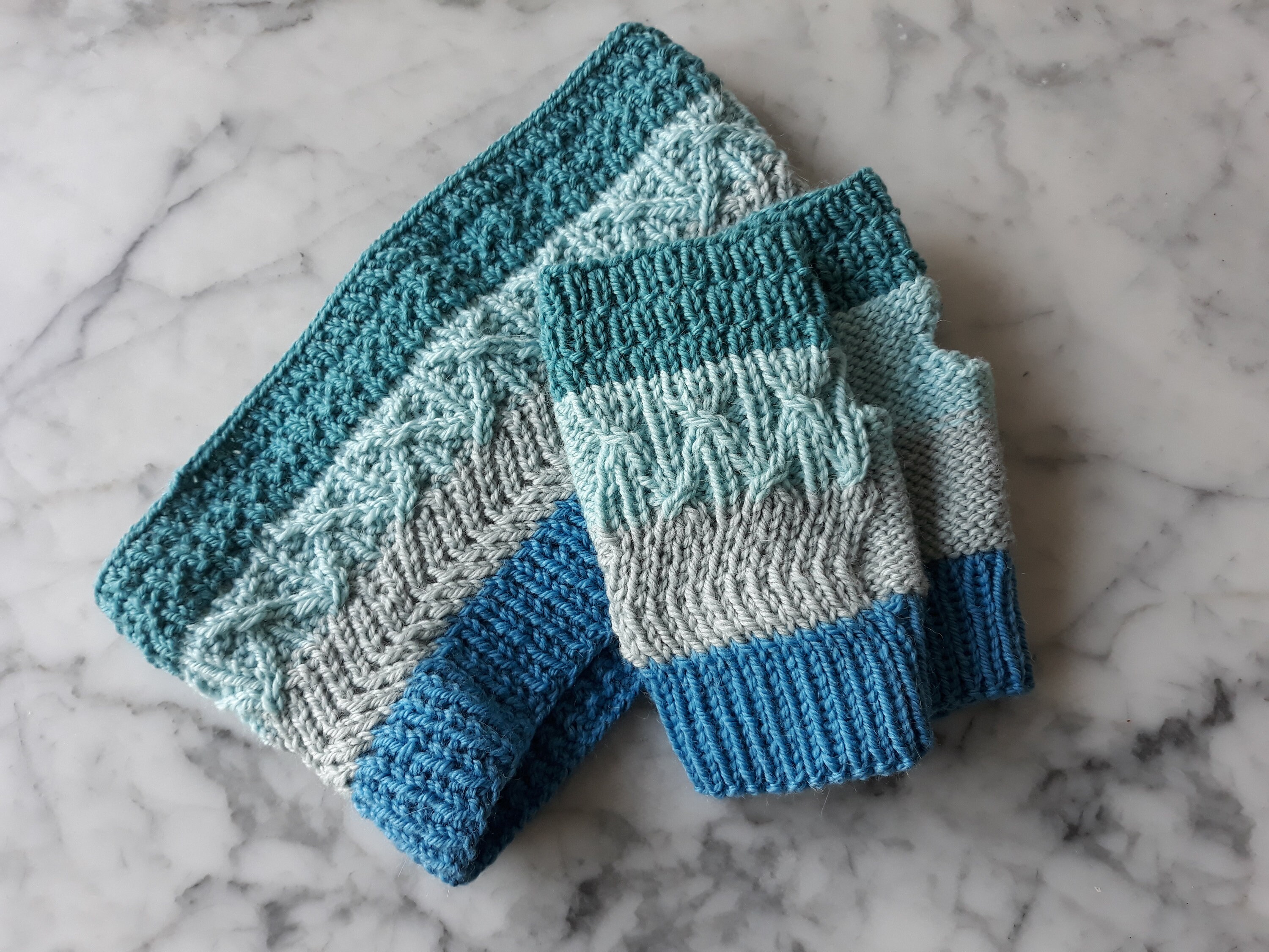 Fingerless mitts: handknit mittens. Matching cowl available. Original ...