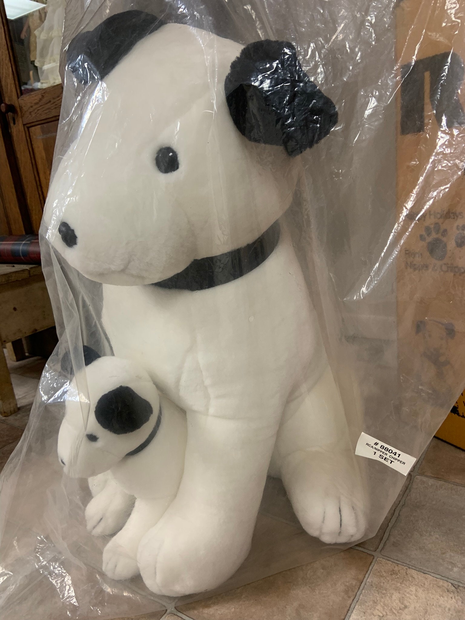 RCA Chipper and Nipper Large Plush New in Cellophane Original Box Dog ...