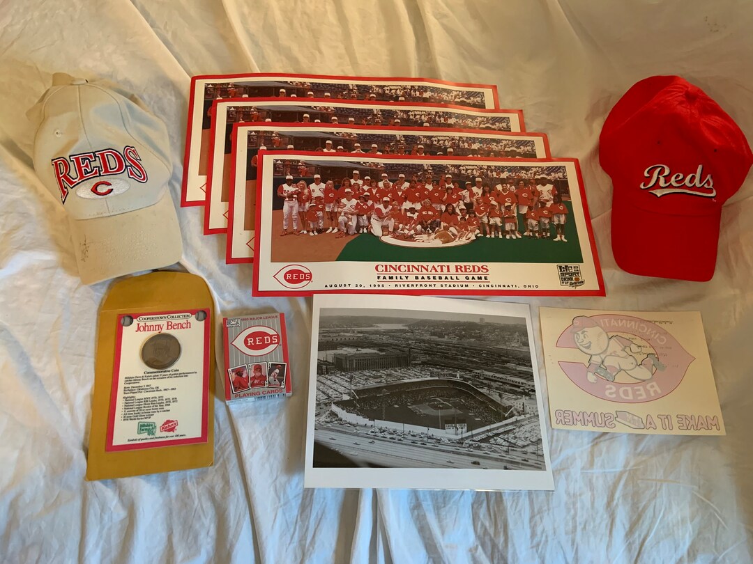 10 Cincinnati Reds Memorabilia Vintage Bundle Hats Stadium Giveaways ...