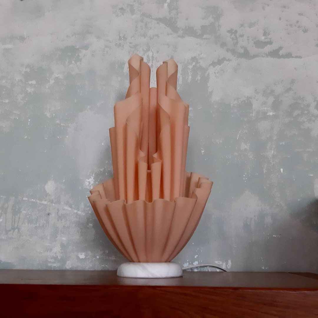 Vintage Table Lamp / Mid Century Modern / Corolle by Georgia Jacob ...