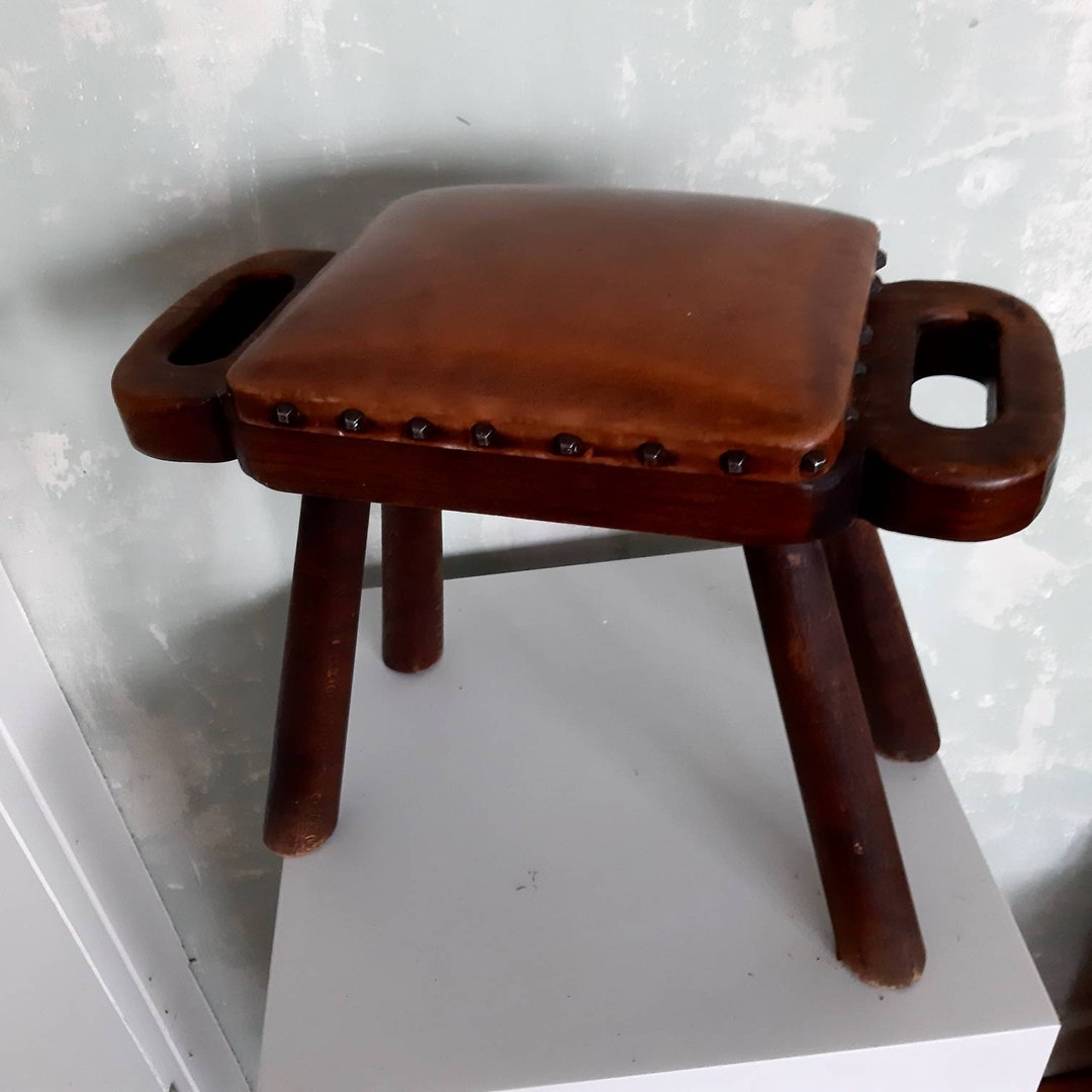 Spanish Wooden Stool Brutalist Stool Oak - Etsy