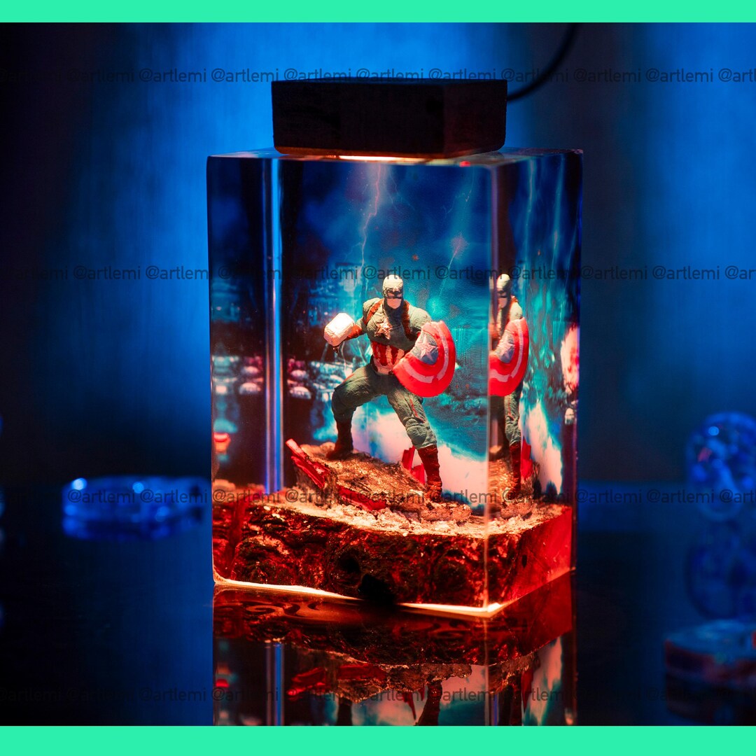 Ca.ptain A.merica Resin Night Light, the Aven.gers Lamp Super Hero ...