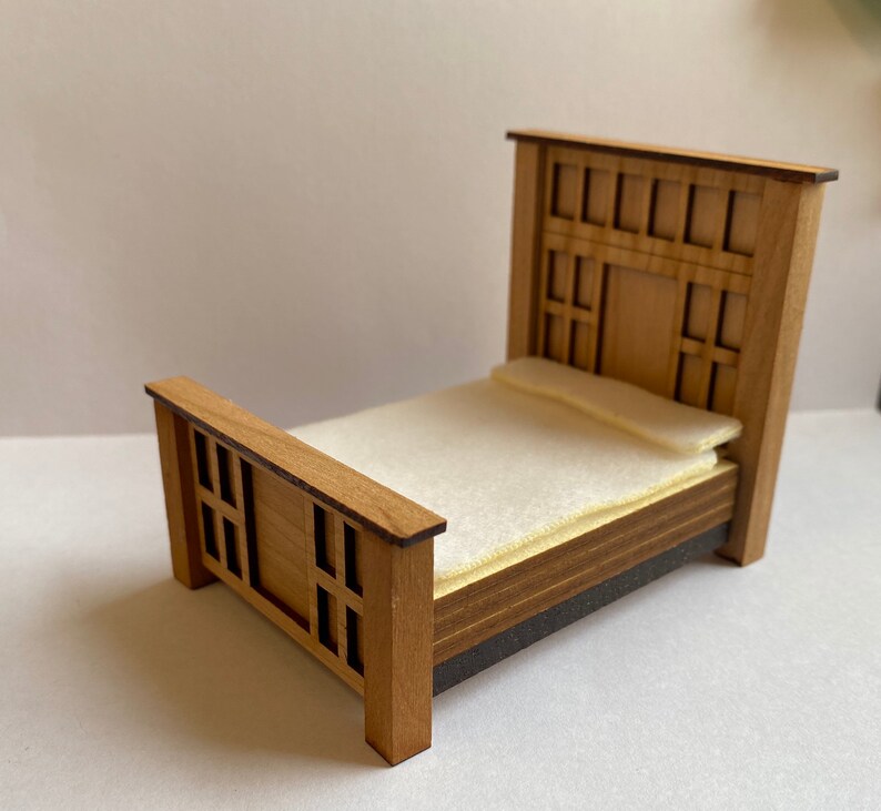 1/2 Scale Miniature Craftsman Formal Bed KIT - Etsy