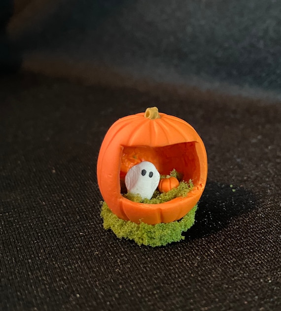 1 Scale Miniature Pumpkin Carving | Etsy