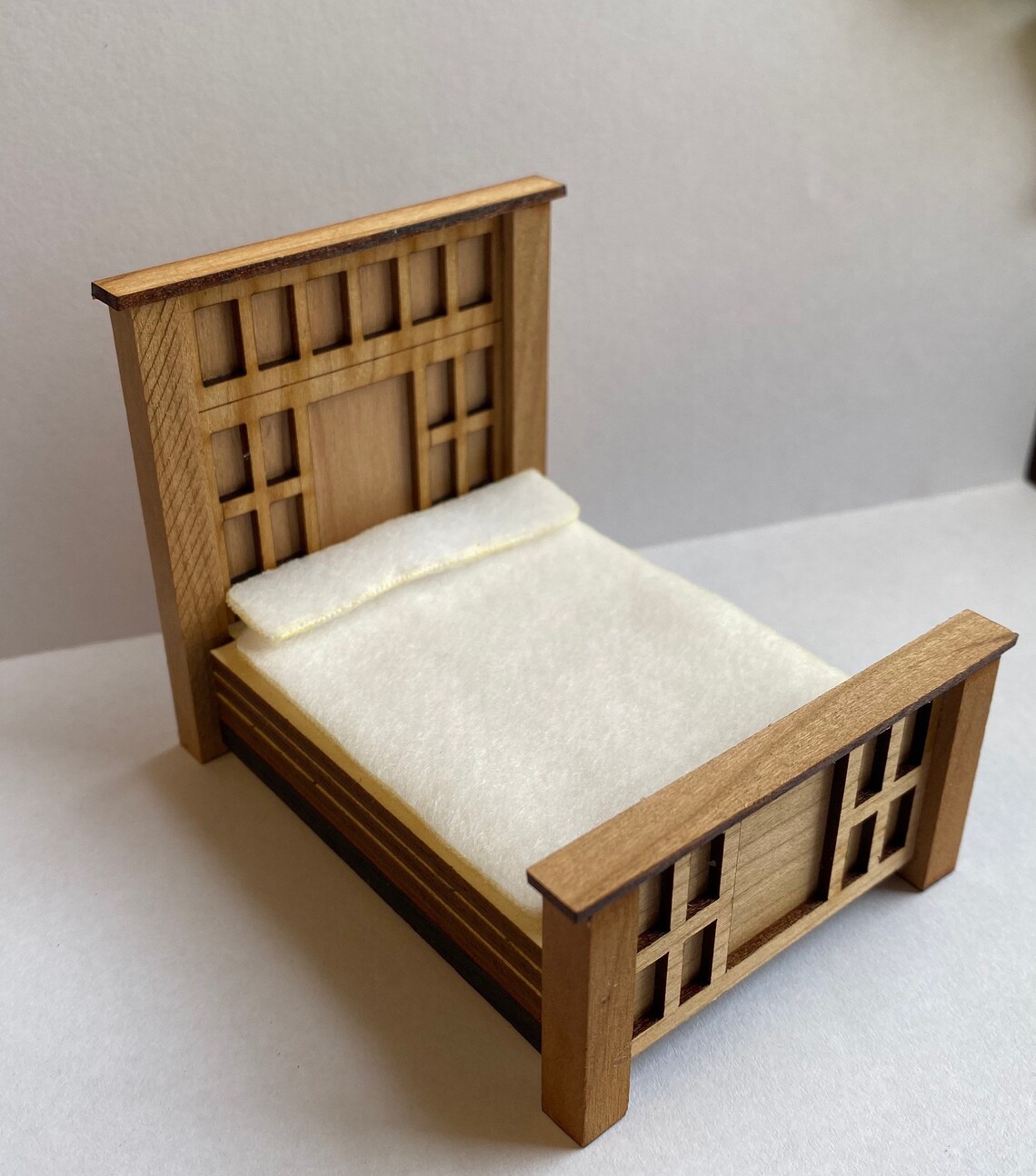 1/2 Scale Miniature Craftsman Formal Bed KIT - Etsy