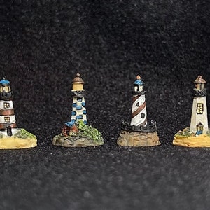 Miniature Lighthouses Set of 4 - Etsy