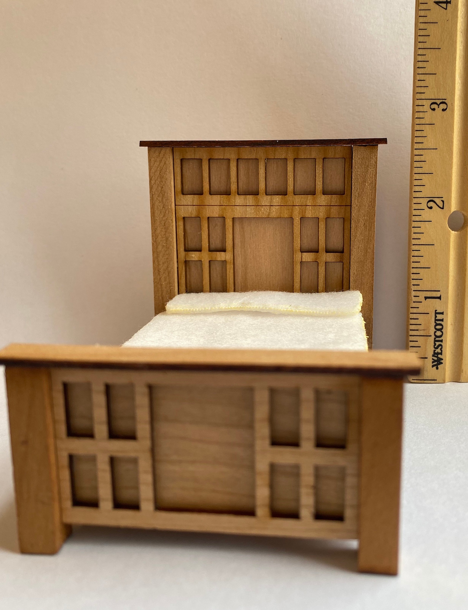 1/2 Scale Miniature Craftsman Formal Bed KIT - Etsy