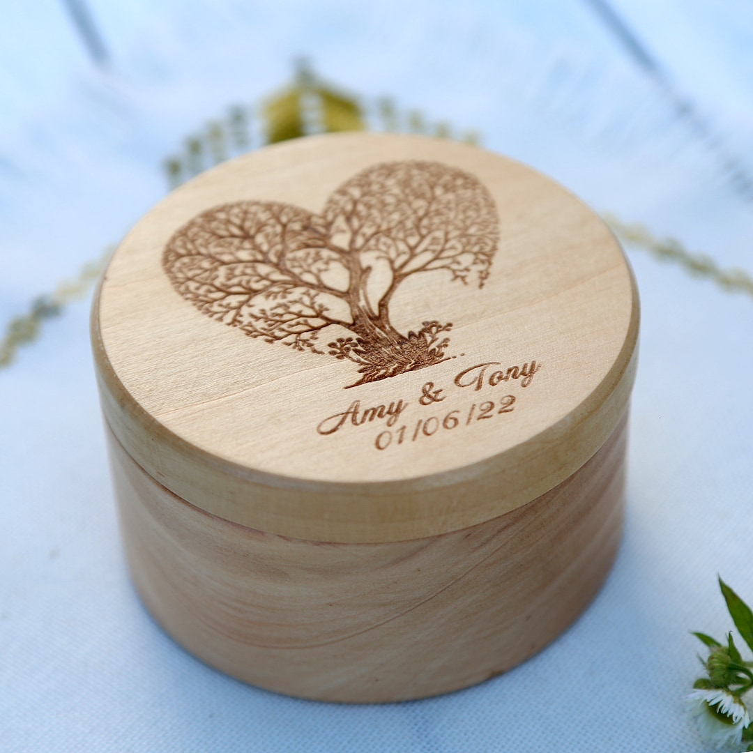 Small Round Wooden Box With Lid Jewelry Box 5 Anniversary Gift Urn ...