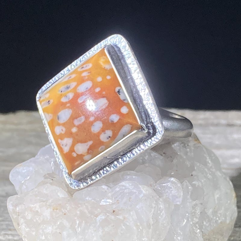 TheSubmissiveStone - Etsy