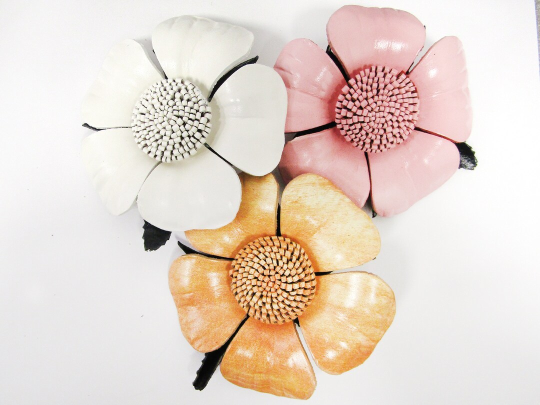 Large Leather Flowers With Pin on Back, Leather Flowers - Etsy