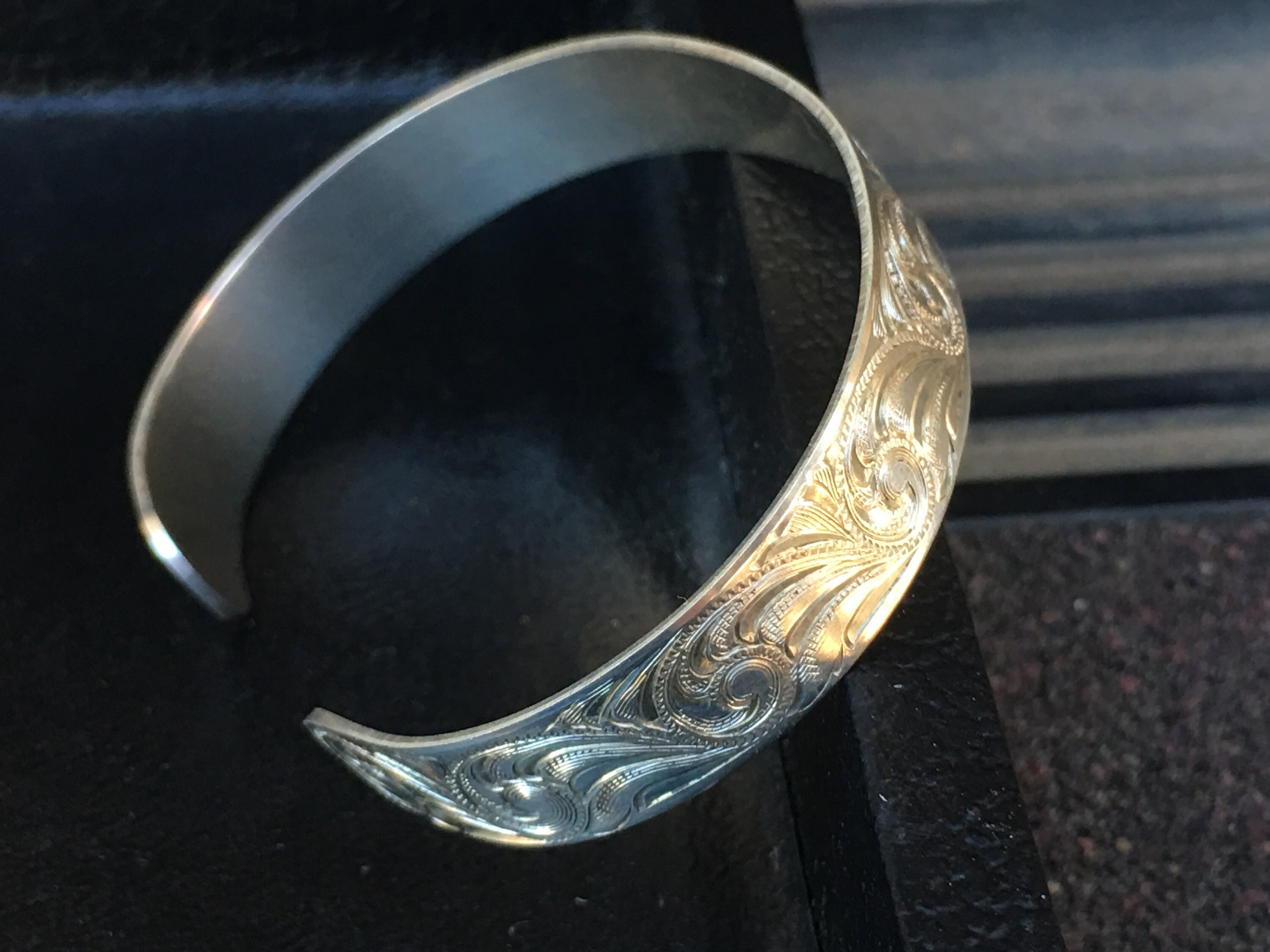 Hand Engraved western Bright-cut Flowing Scroll - Etsy