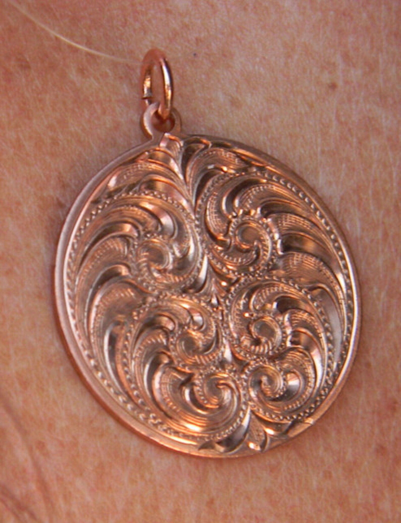 Hand Engraved Flowing Symmetrical Sparkling Scroll Design - Etsy